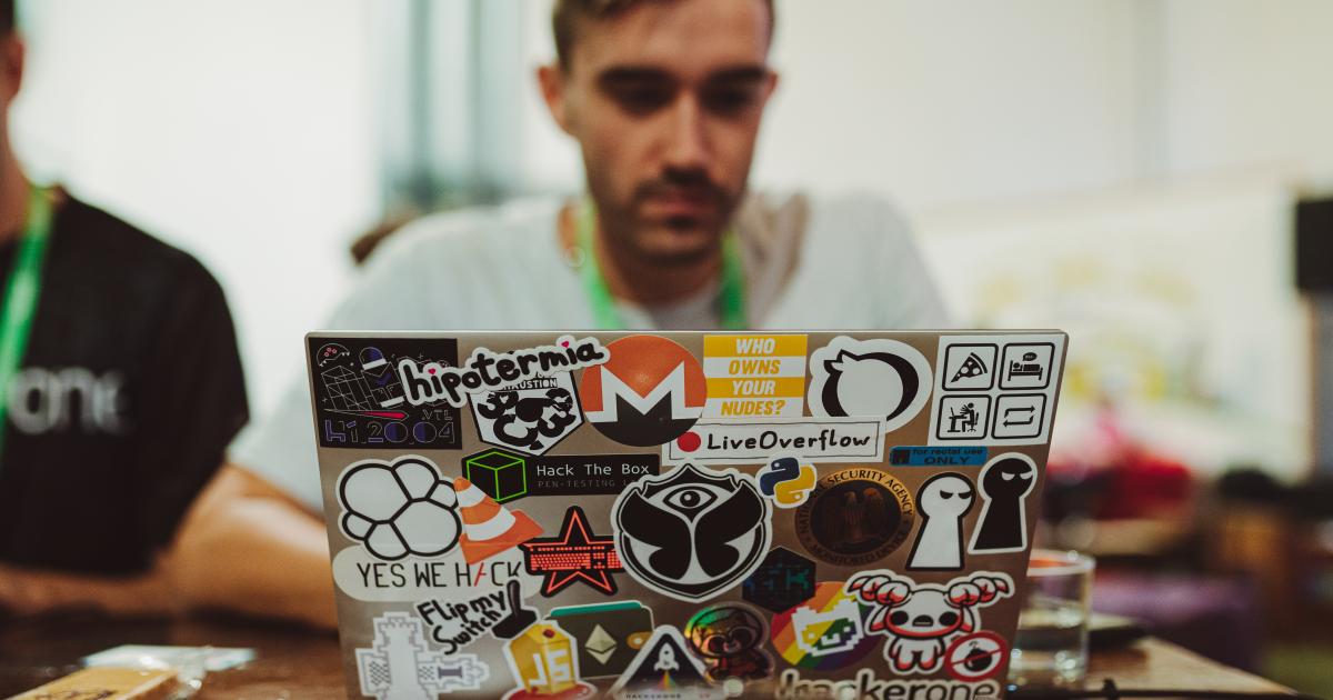 Hacker Appreciation Month: Badge Awards | HackerOne